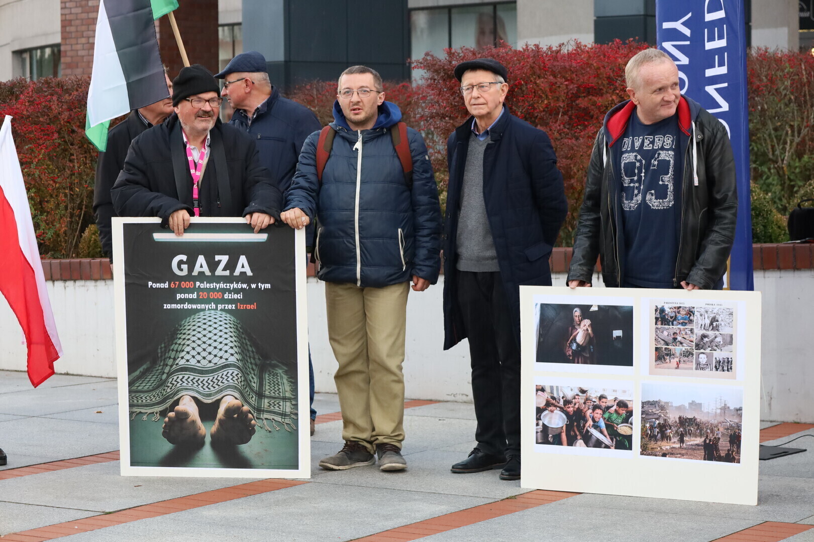 Pikieta przeciwko działaniom militarnym w Strefie Gazy przed Focus Mall ...